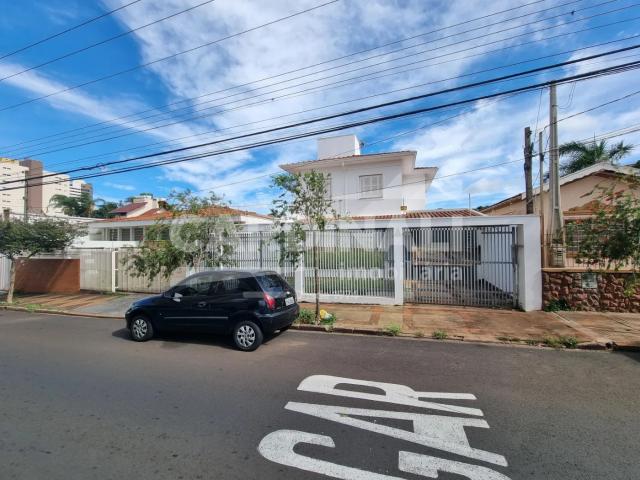 Casa para venda em Centro em São Carlos São Paulo de 246.00m² com 4 Quartos e 2 Garagens