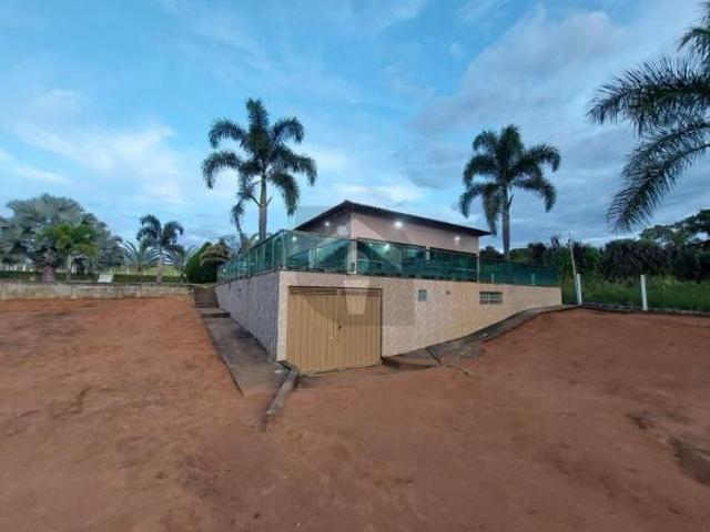 Casa para venda em Centro, Fama