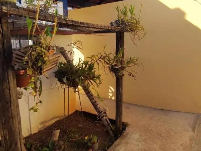 Casa para venda em Centro, Florestal