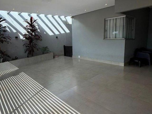 Casa para venda em Centro, Formosa