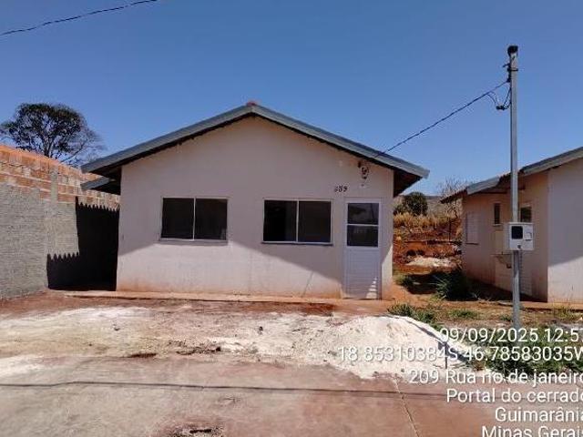 Casa para venda em Centro, Guimarânia