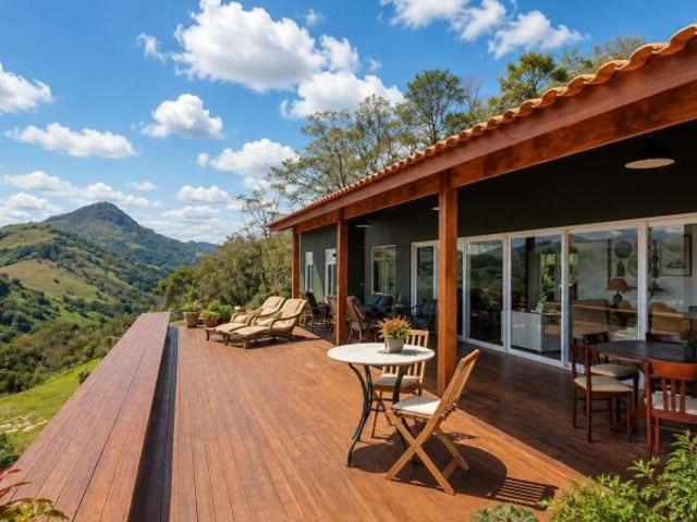 Casa para venda em Centro, Gonçalves