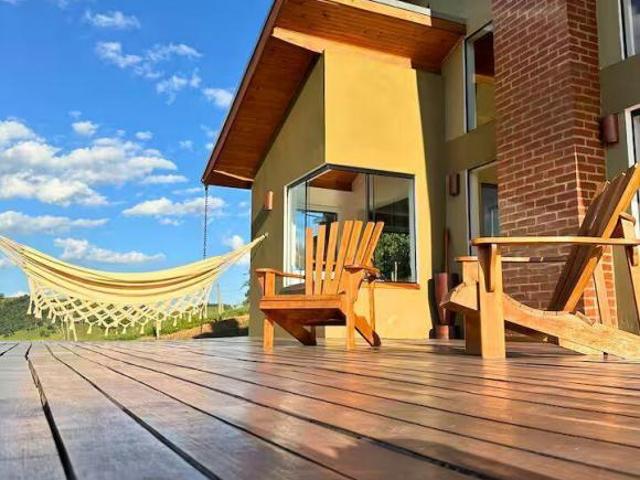 Casa para venda em Centro, Paraisópolis