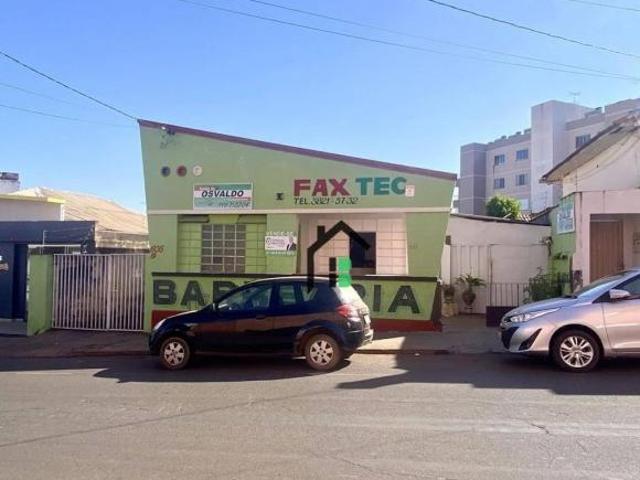 Casa para venda em Centro, Patos de Minas