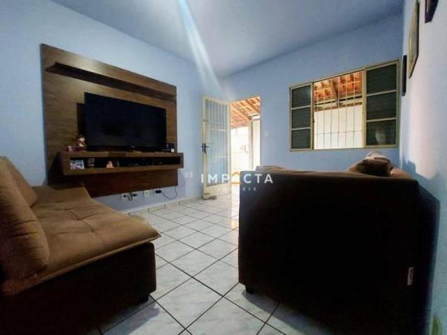 Casa para venda em Centro, Pouso Alegre