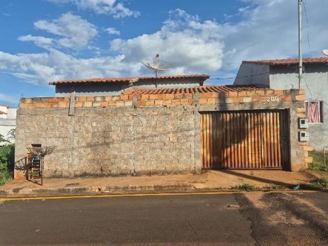 Casa para venda em Centro, Prata