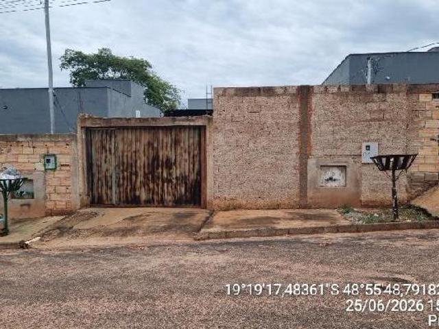Casa para venda em Centro, Prata