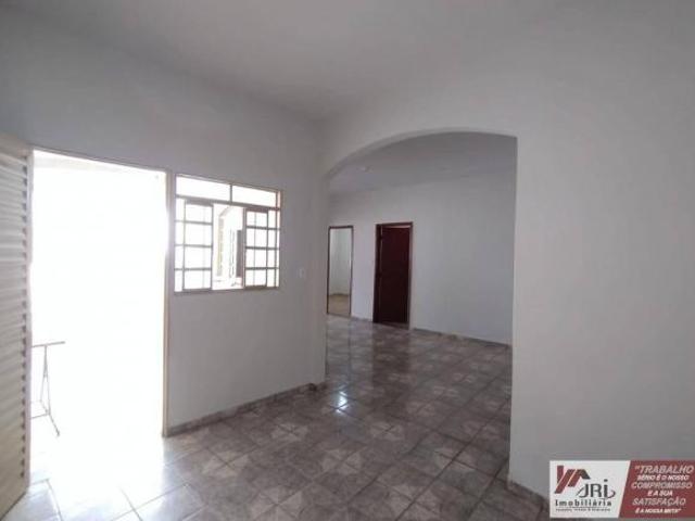Casa para venda em Centro, Pratápolis