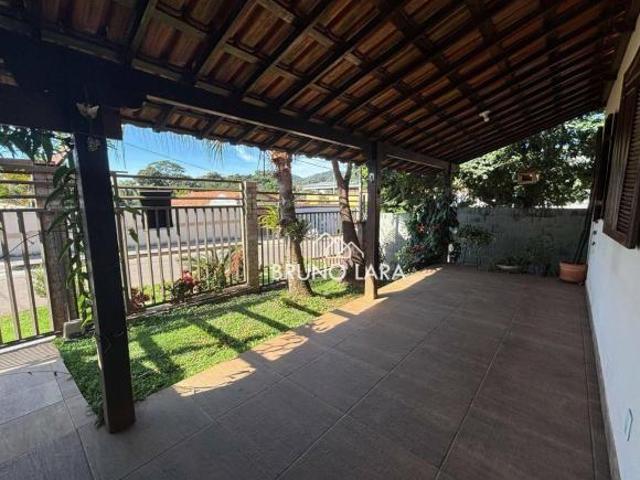 Casa para venda em Centro, São Joaquim de Bicas
