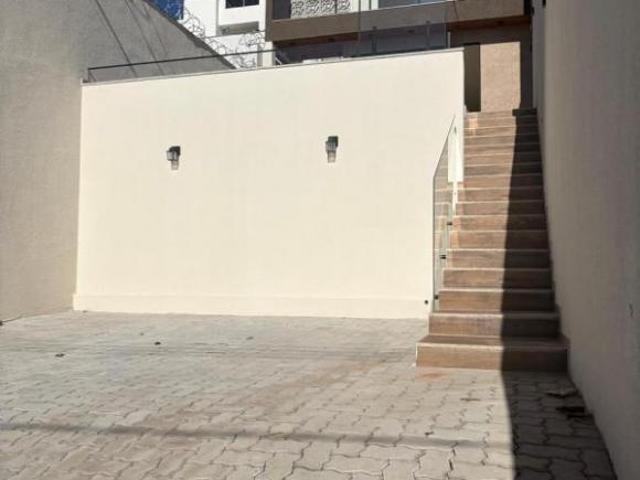 Casa para venda em Centro, Sarzedo