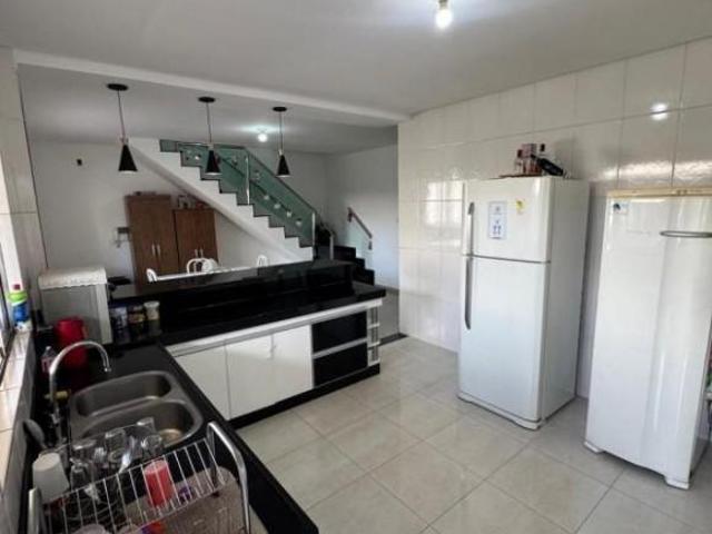 Casa para venda em Centro, Sarzedo