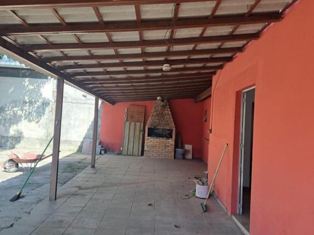 Casa para venda em Centro, Sarzedo