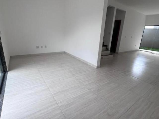 Casa para venda em Centro, Sarzedo