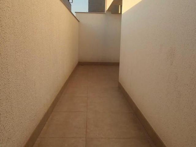 Casa para venda em Centro, Sarzedo