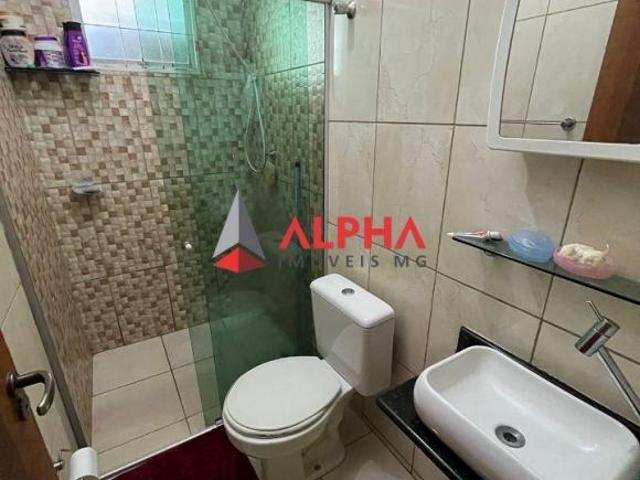Casa para venda em Centro, Sarzedo