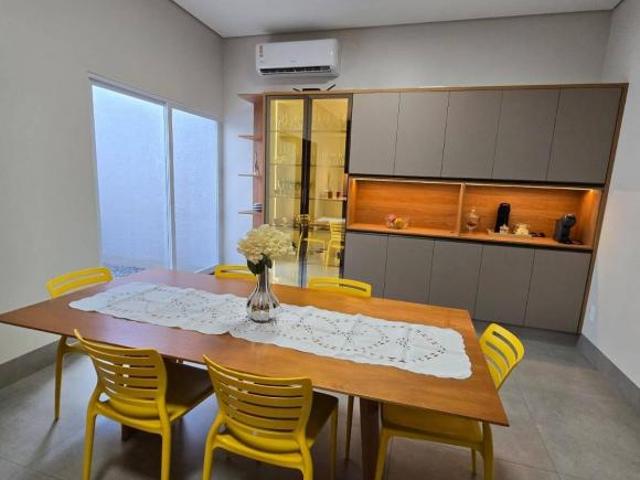 Casa para venda em Centro, Tangará da Serra