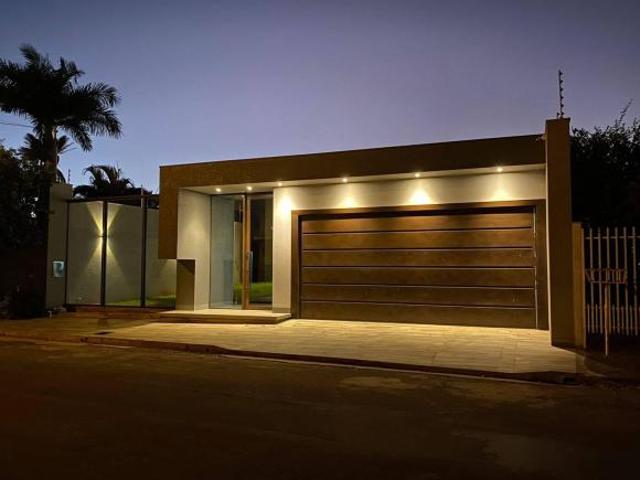 Casa para venda em Centro, Tangará da Serra