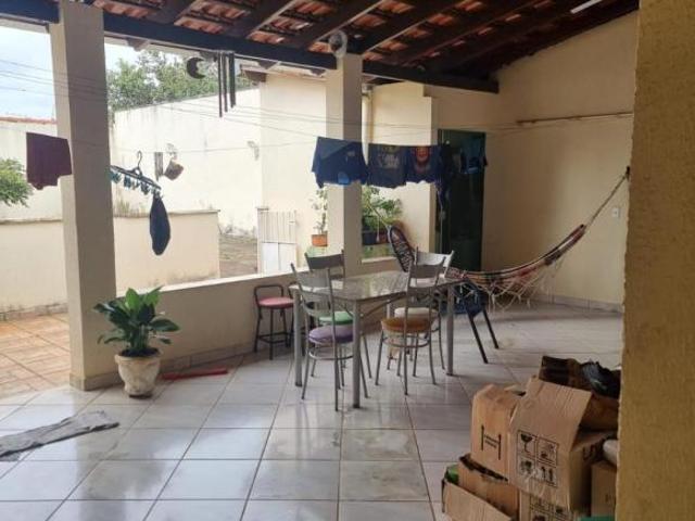 Casa para venda em Centro, Uberlândia