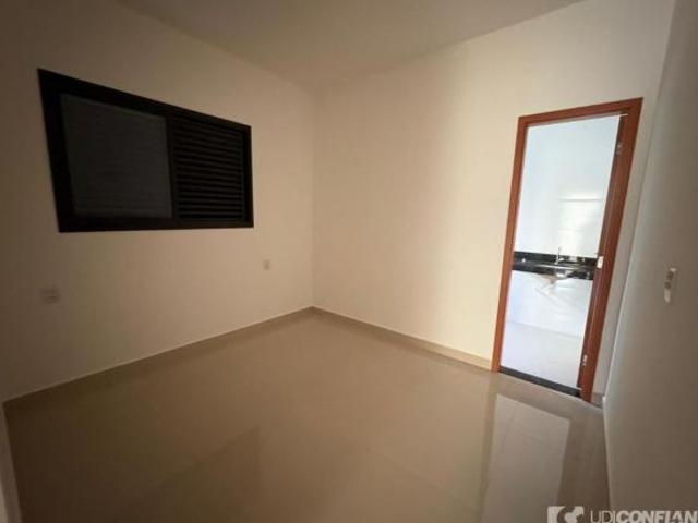 Casa para venda em Centro, Uberlândia