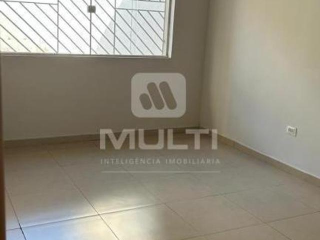 Casa para venda em Centro, Uberlândia