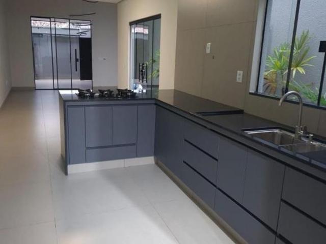 Casa para venda em Centro, Uberlândia