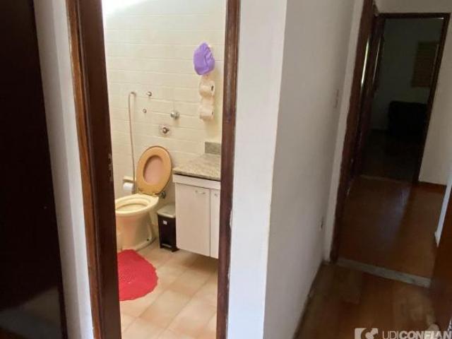Casa para venda em Centro, Uberlândia