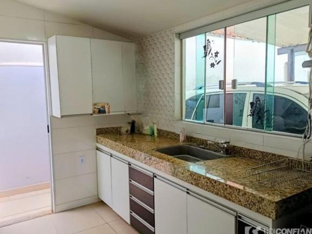 Casa para venda em Centro, Uberlândia