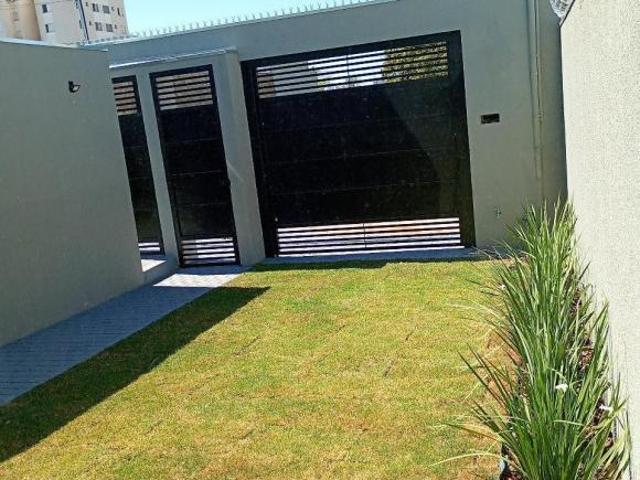 Casa para venda em Centro, Uberlândia