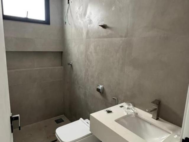 Casa para venda em Centro, Uberlândia