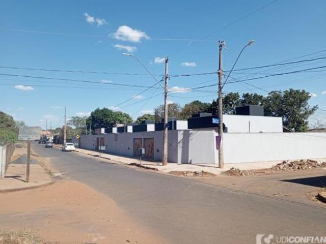 Casa para venda em Centro, Uberlândia