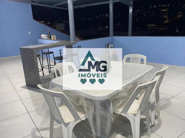 Casa para venda em Centro, Varginha