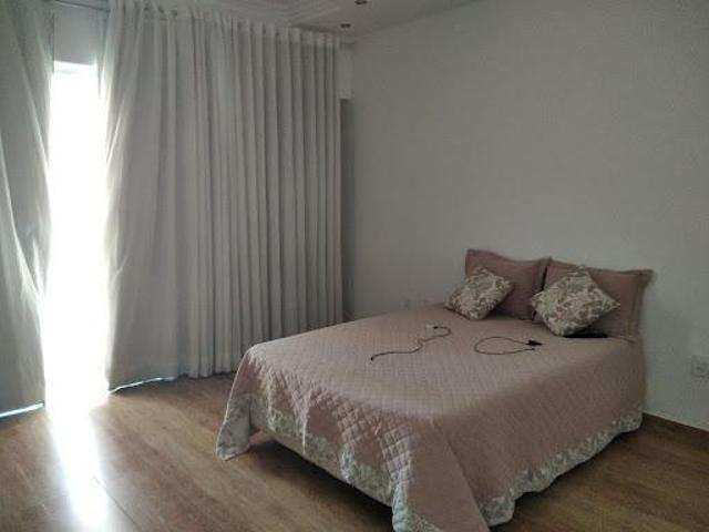 Casa para venda em Centro, Varginha