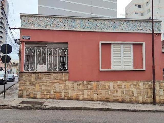 Casa para venda em Centro, Varginha