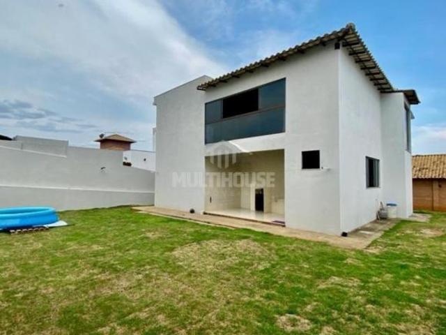 Casa para venda em Centro, Vespasiano