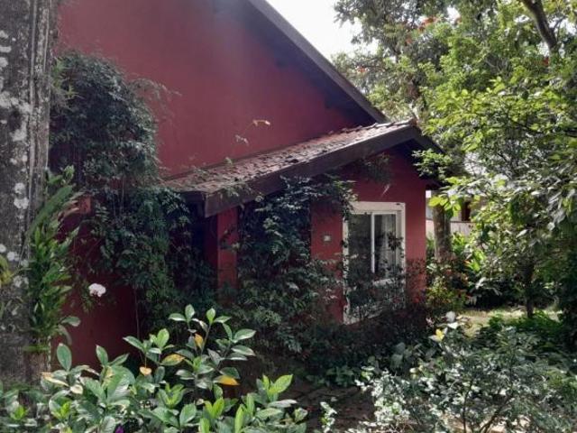 Casa para venda em Chácara Belvedere de 250.00m² com 4 Quartos, 4 Suites e 3 Garagens