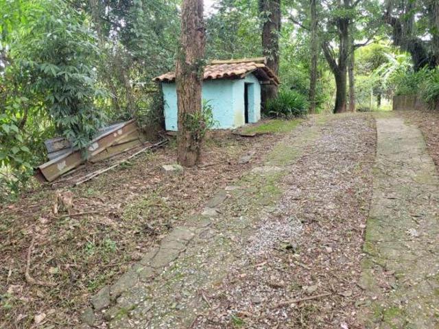 Casa para venda em Chácara Das Garças de 160.00m² com 2 Quartos, 2 Suites e 2 Garagens