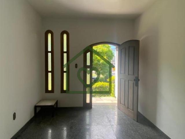 Casa para venda em Chácara Das Pedras de 859.00m² com 6 Quartos e 3 Garagens