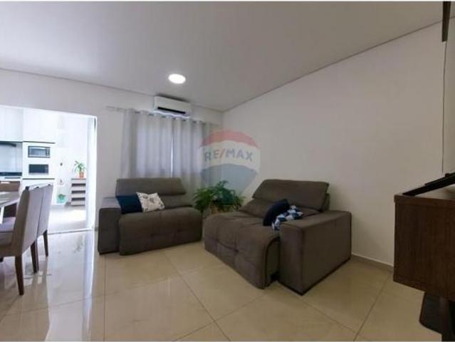 Casa para venda em Chácara De Recreio Independência de 112.00m² com 3 Quartos e 2 Garagens