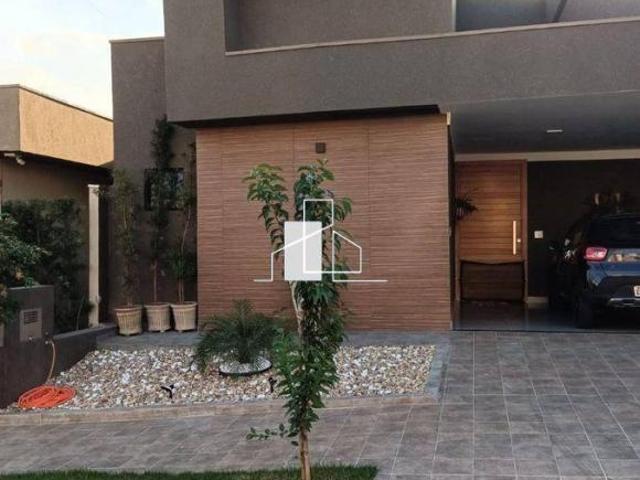 Casa para venda em Chácara Jockey Club zona Rural de 160.00m² com 3 Quartos, 3 Suites e 2 Garagens