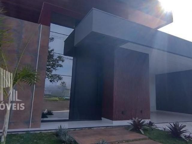 Casa para venda em Chácara Letônia em Americana São Paulo de 261.00m² com 3 Quartos, 3 Suítes e 4 Garagens