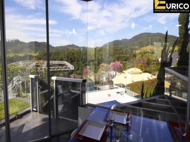Casa para venda em CHÁCARA MALOTA de 1080.00m² com 5 Quartos, 5 Suites e 6 Garagens