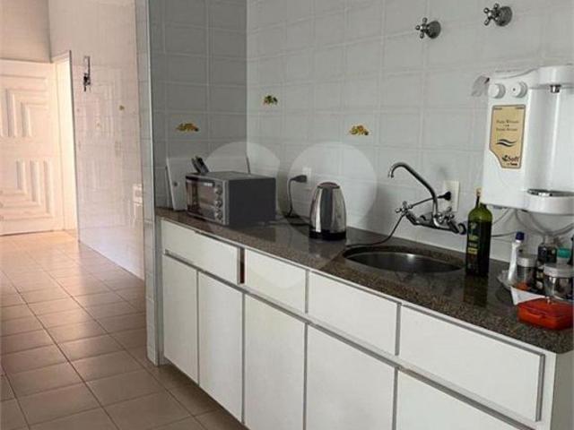 Casa para venda em Chácara Malota de 1000.00m² com 6 Quartos, 3 Suites e 4 Garagens