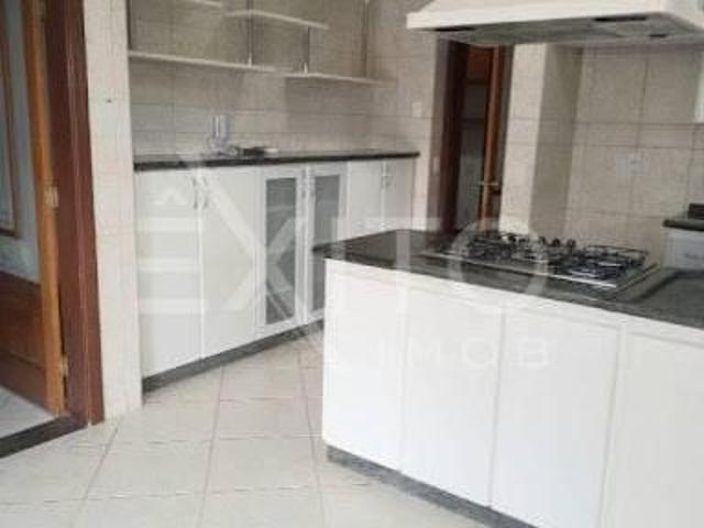 Casa para venda em Chácara Malota de 386.00m² com 4 Quartos, 4 Suites e 4 Garagens