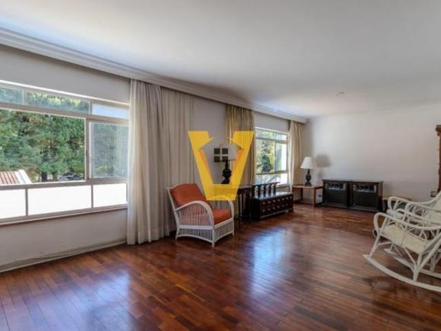 Casa para venda em Chácara Monte Alegre com 3 quartos, sendo 1 suíte, 261m²