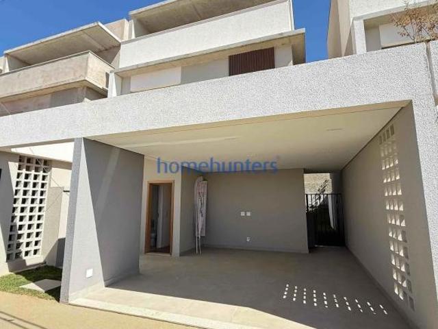 Casa para venda em Chácara Primavera de 136.00m² com 3 Quartos, 3 Suites e 2 Garagens