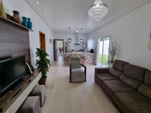 Casa para venda em Chácara Recreio Vista Alegre de 259.98m² com 3 Quartos, 3 Suites e 4 Garagens