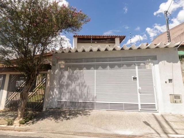 Casa para venda em Chácara São João com 4 quartos, sendo 1 suíte, 264m²
