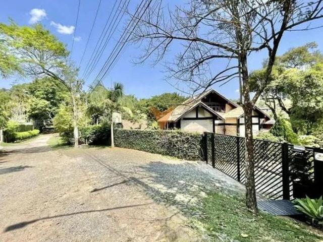 Casa para venda em Chácara Santa Lúcia de 10.00m² com 3 Quartos, 1 Suite e 3 Garagens