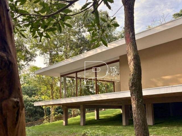 Casa para venda em Chácaras Ana Lúcia em Embu Das Artes São Paulo de 265.00m² com 3 Quartos, 3 Suítes e 6 Garagens