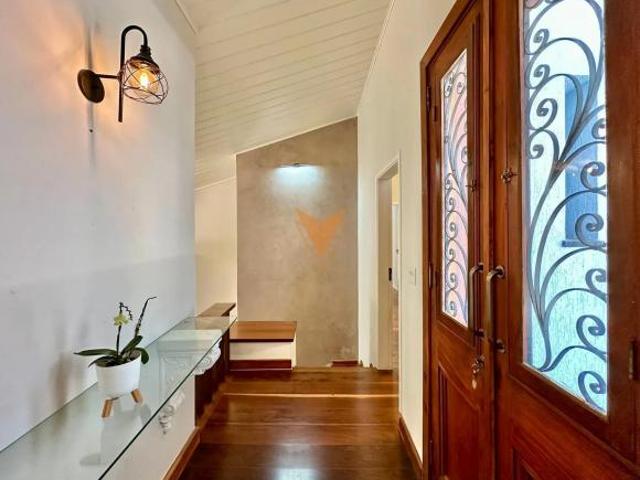 Casa para venda em Chácaras Do Refúgio granja Viana de 10.00m² com 4 Quartos, 1 Suite e 8 Garagens